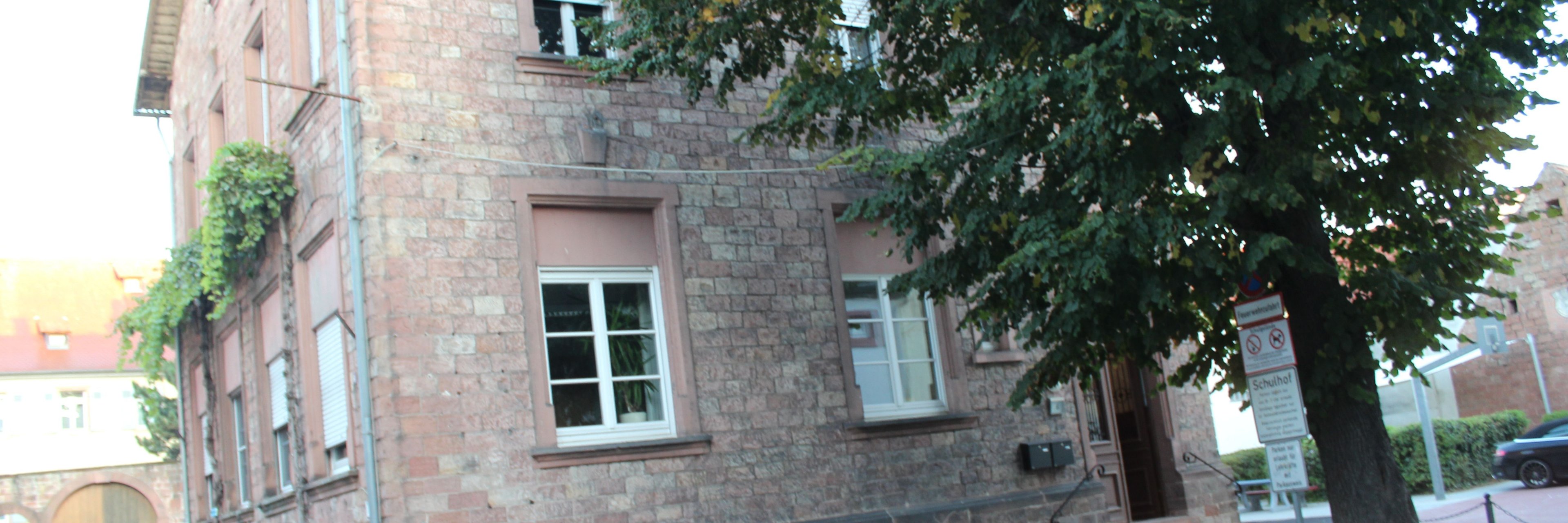 Sekretariat | WebPackage